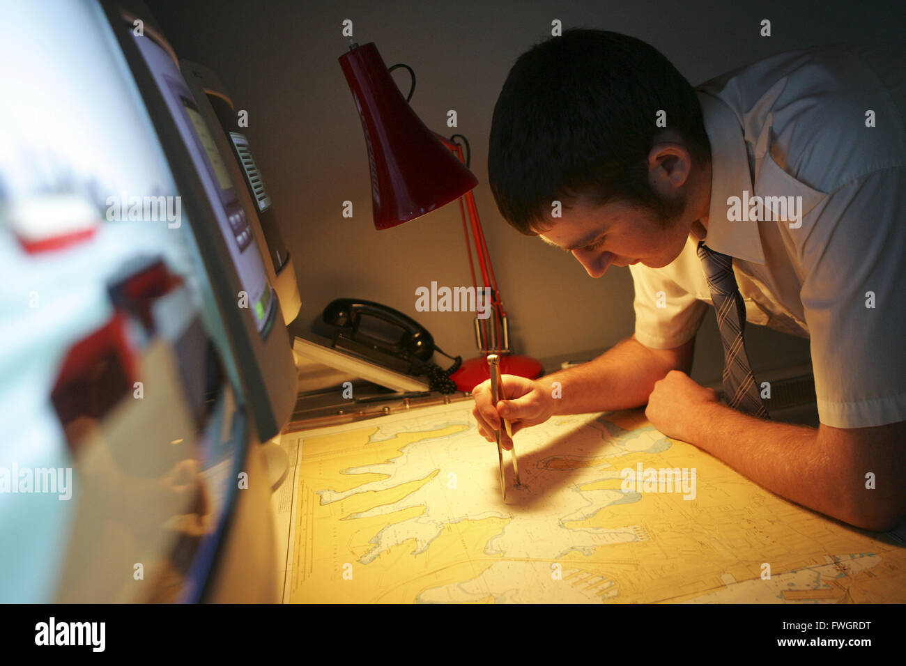 College navigation hi-res stock photography and images - Alamy