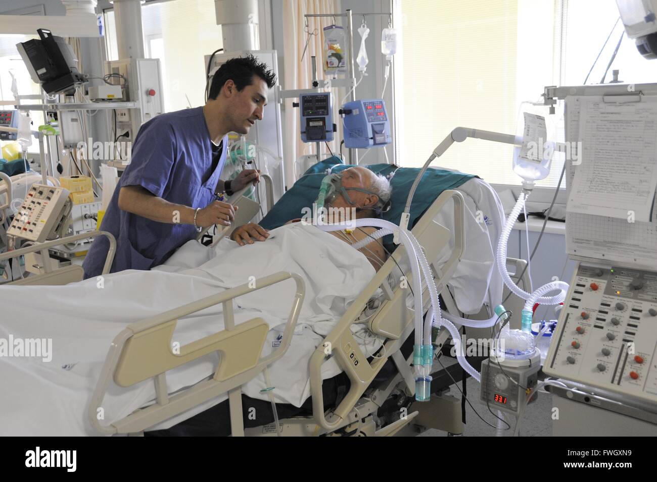 Intubated Icu Patient