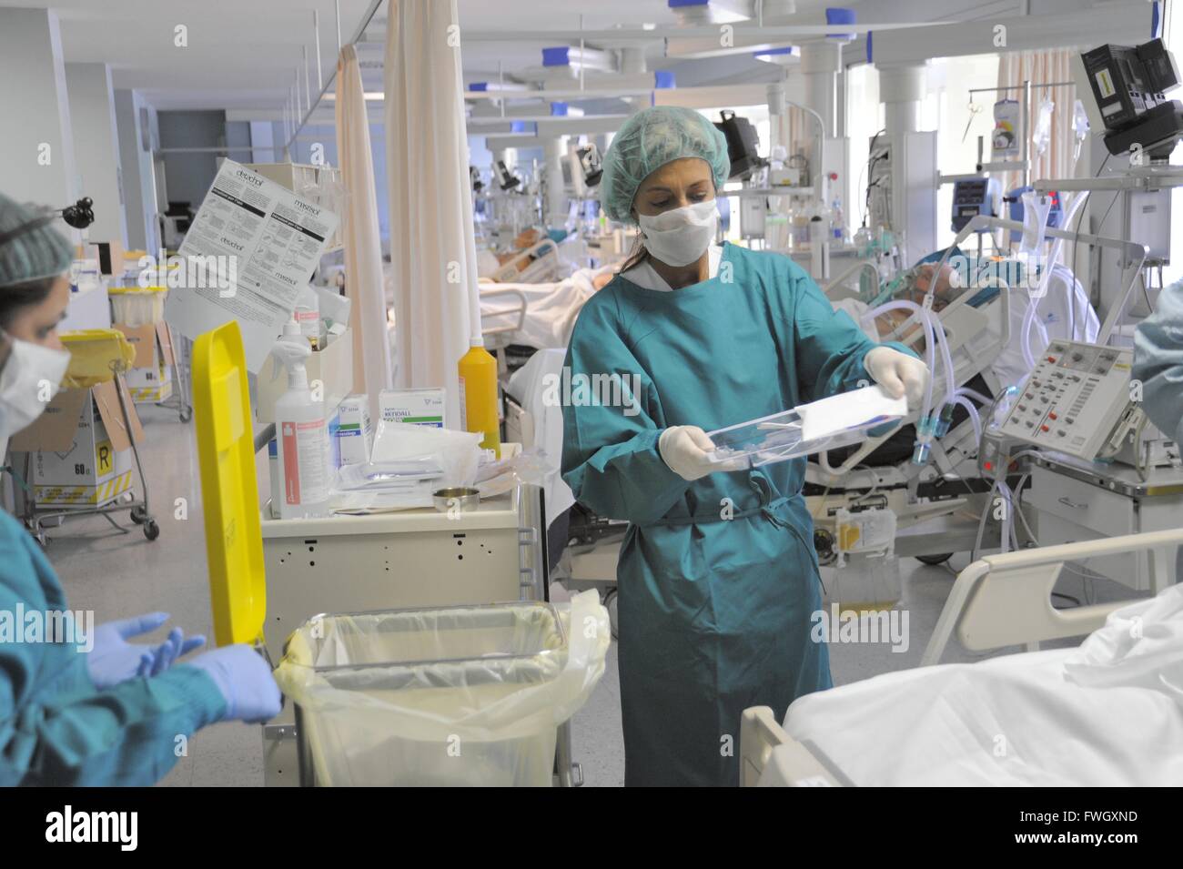 Italy hospital surgery hi-res stock photography and images - Alamy