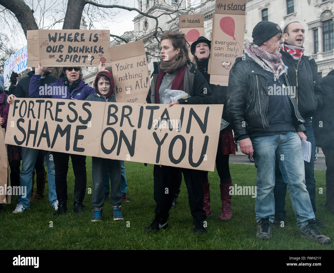 Activists from Refugees Welcome, No Borders and London 2 Calais groups ...