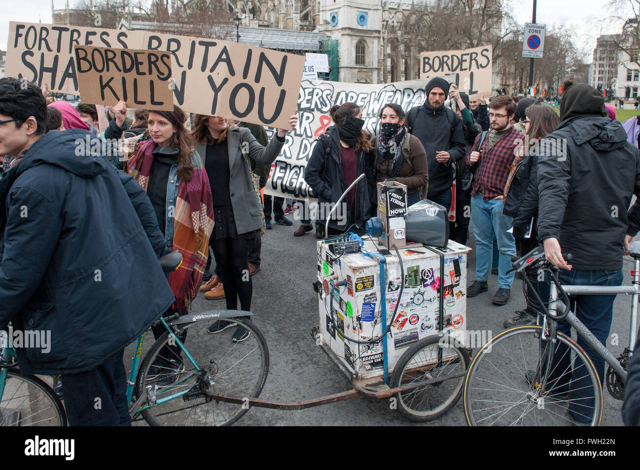 Activists from Refugees Welcome, No Borders and London 2 Calais groups ...