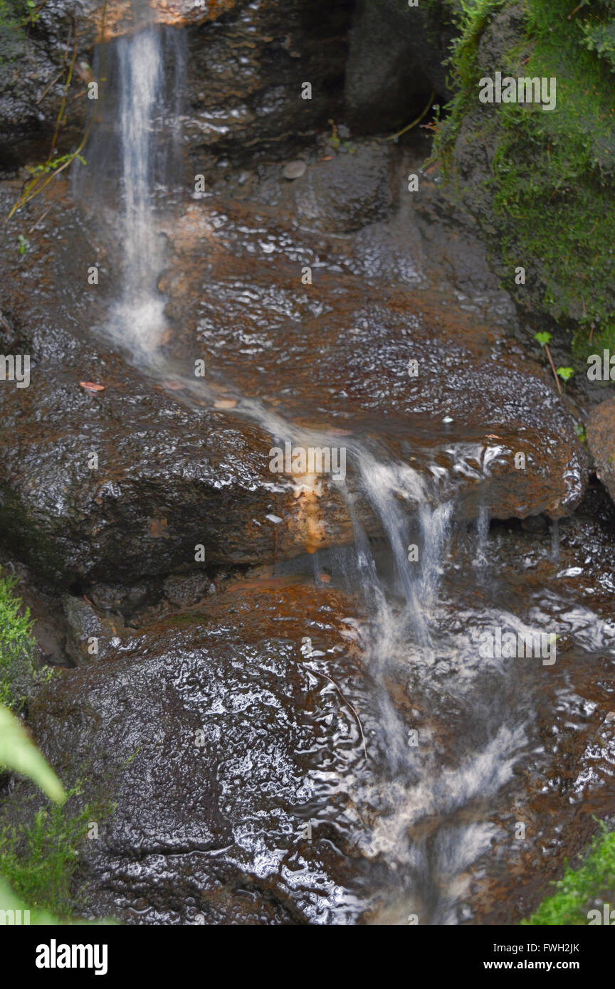 Gold waterfall hi-res stock photography and images - Alamy