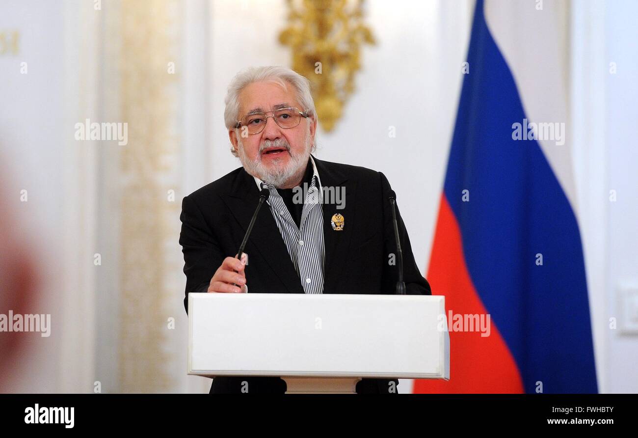 Literature and theater hi-res stock photography and images - Alamy