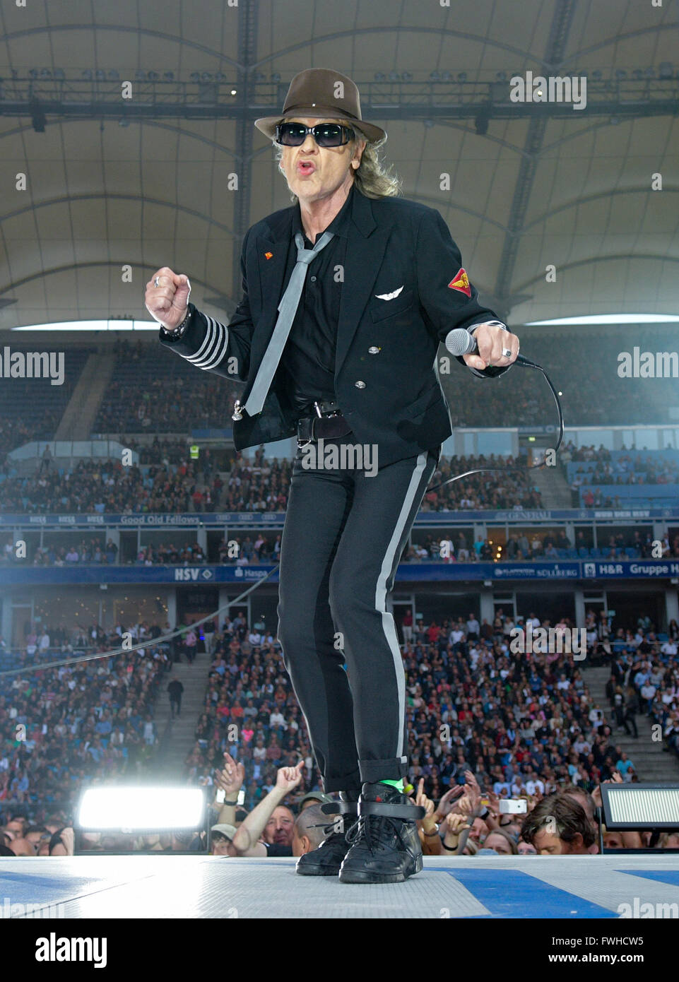 Hamburg, Germany. 11th June, 2016. German singer Udo Lindenberg ...