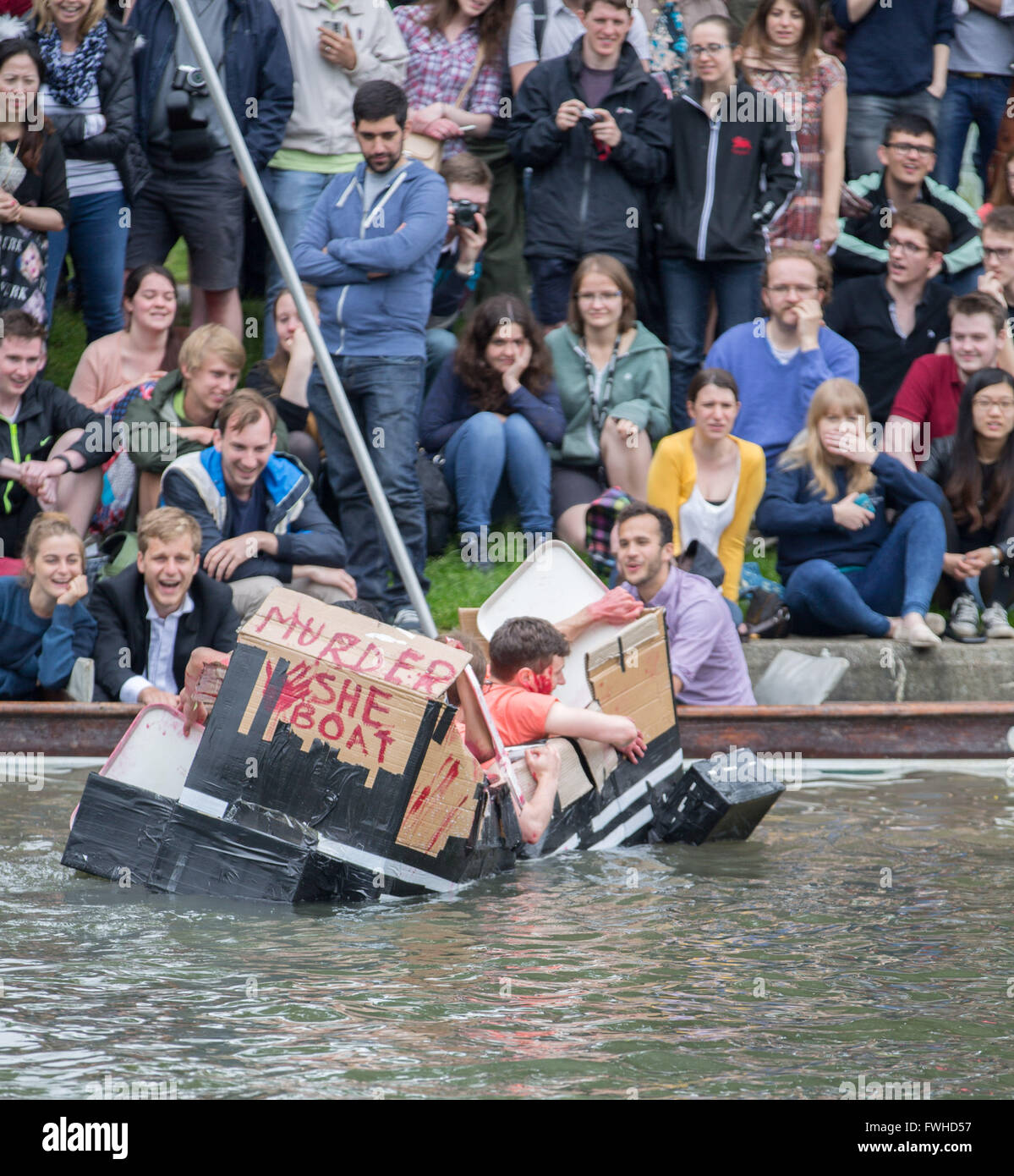 University boat race sink hi-res stock photography and images - Alamy