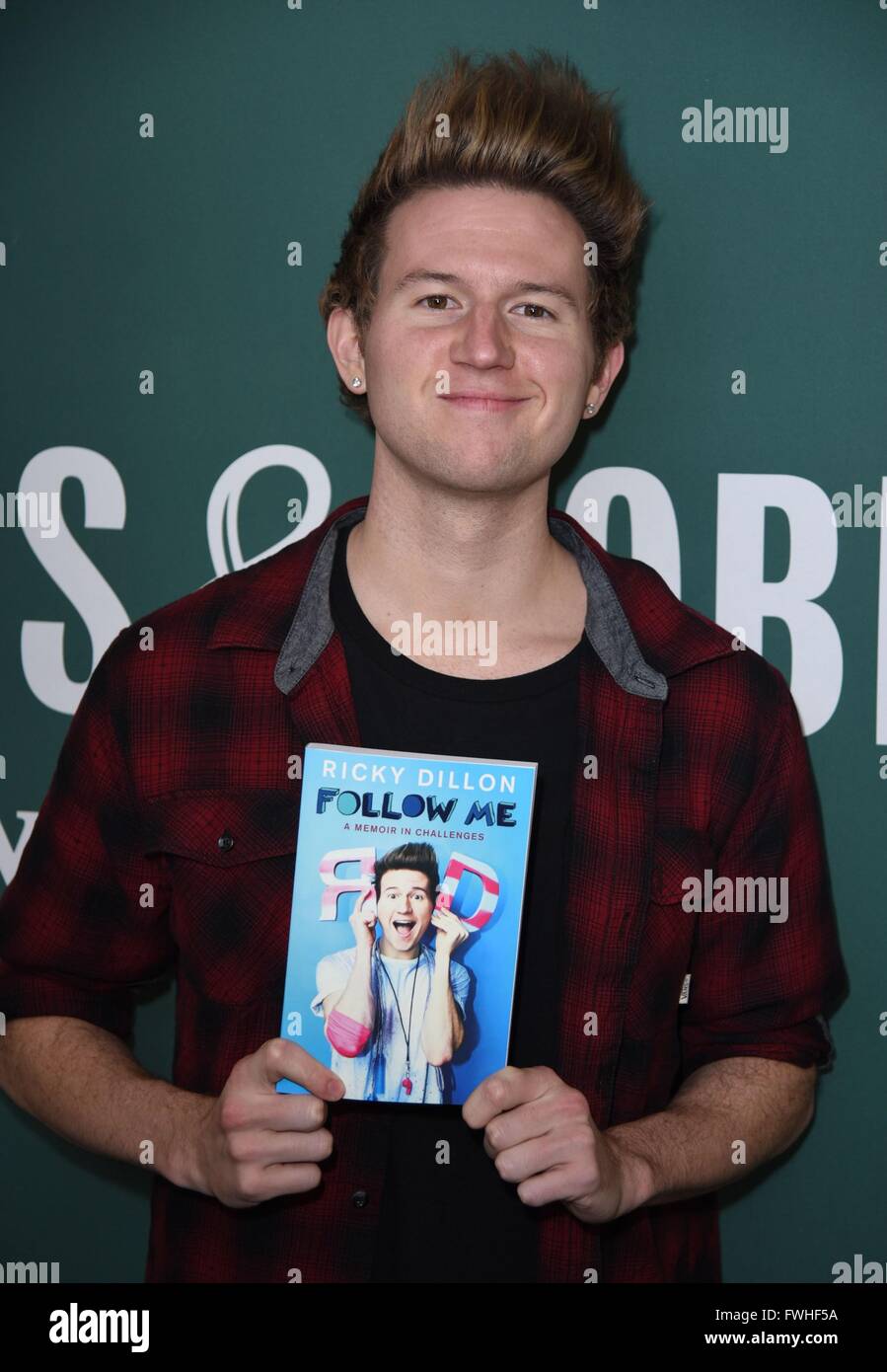 Collage De Ricky Dillon