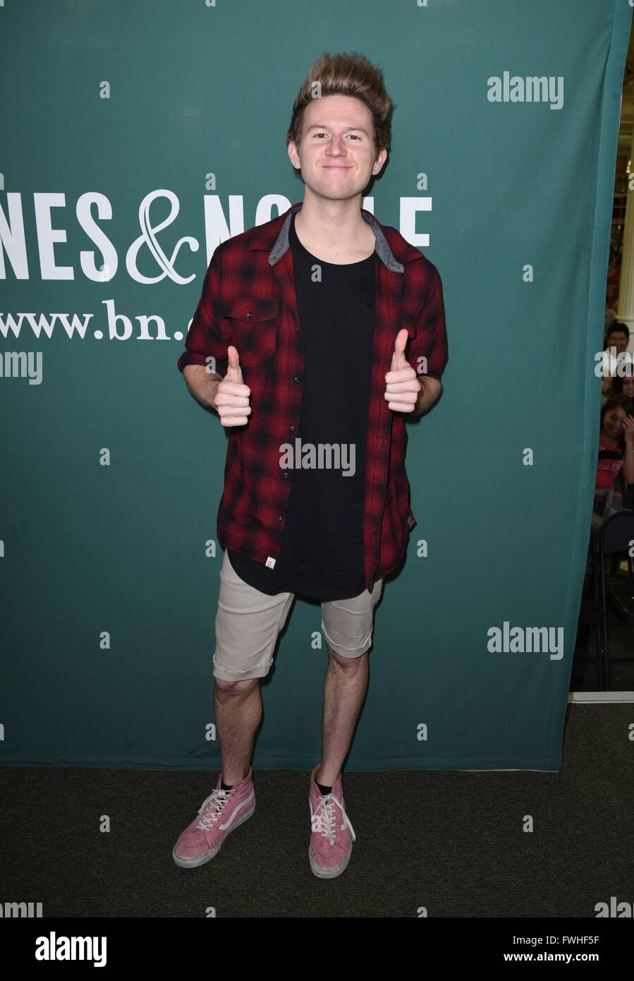 Ricky Dillon Booshka