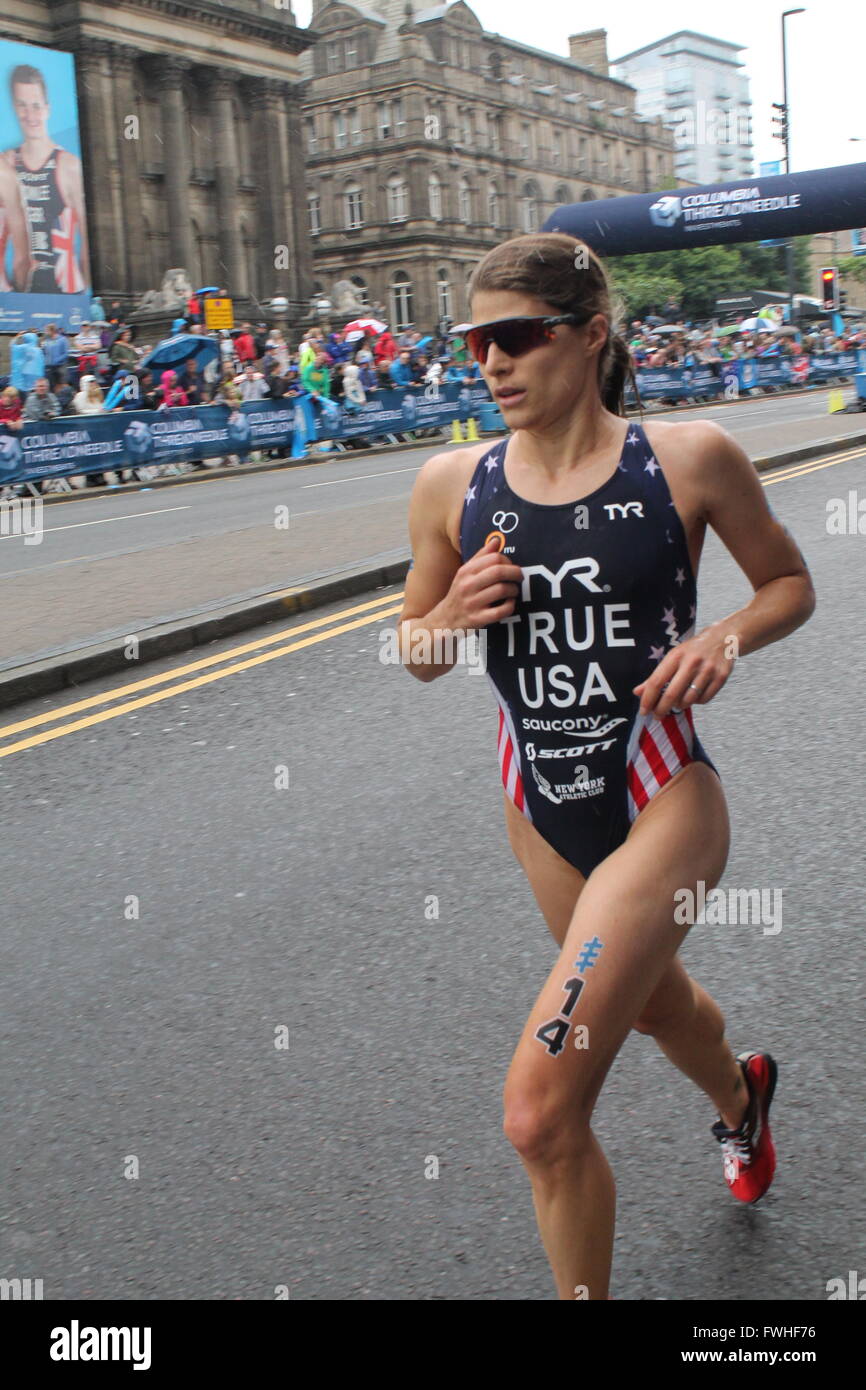 ITU World Triathlon Series - Elite Women - Leeds Stock Photo - Alamy