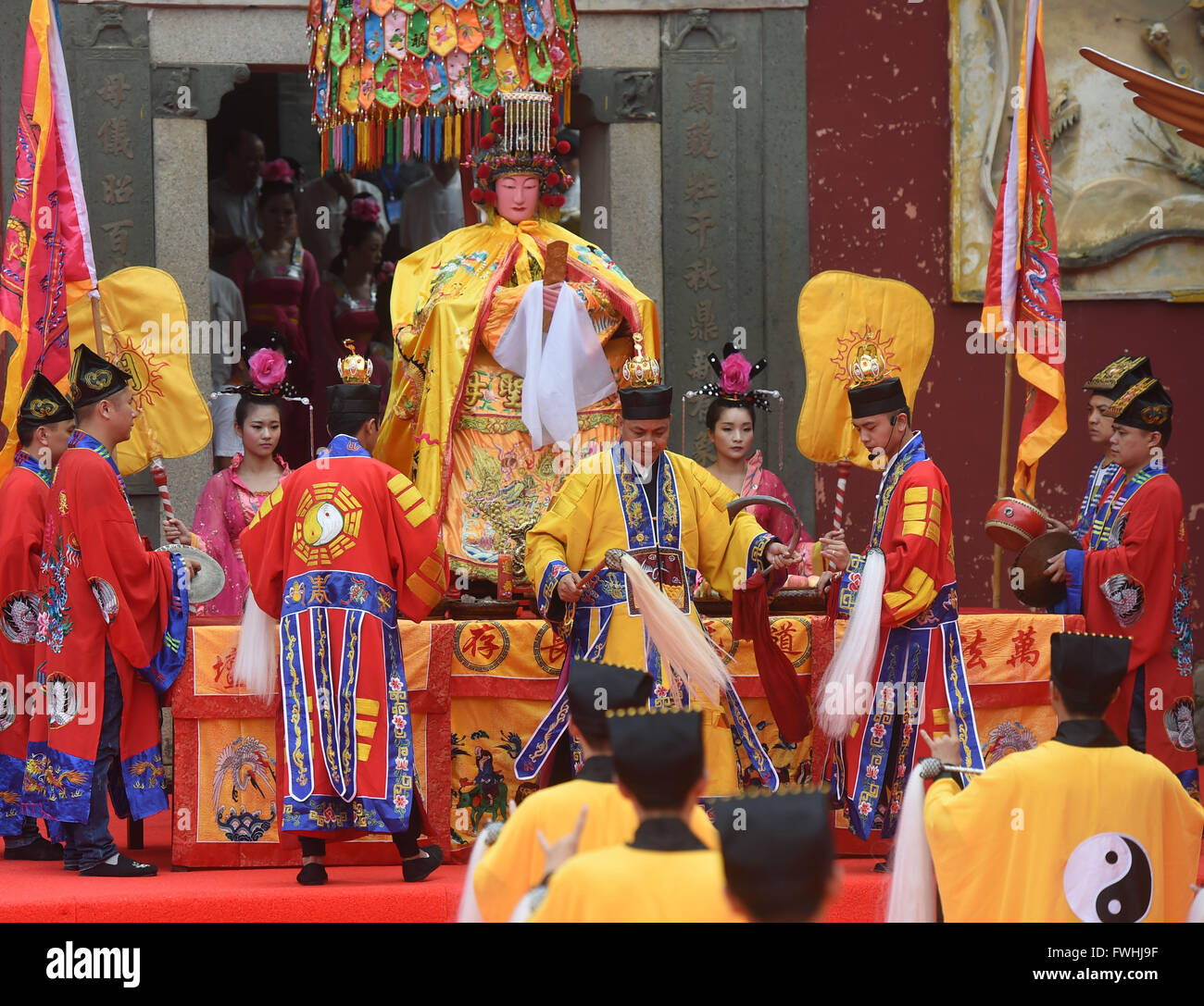 Gutian hi-res stock photography and images - Alamy