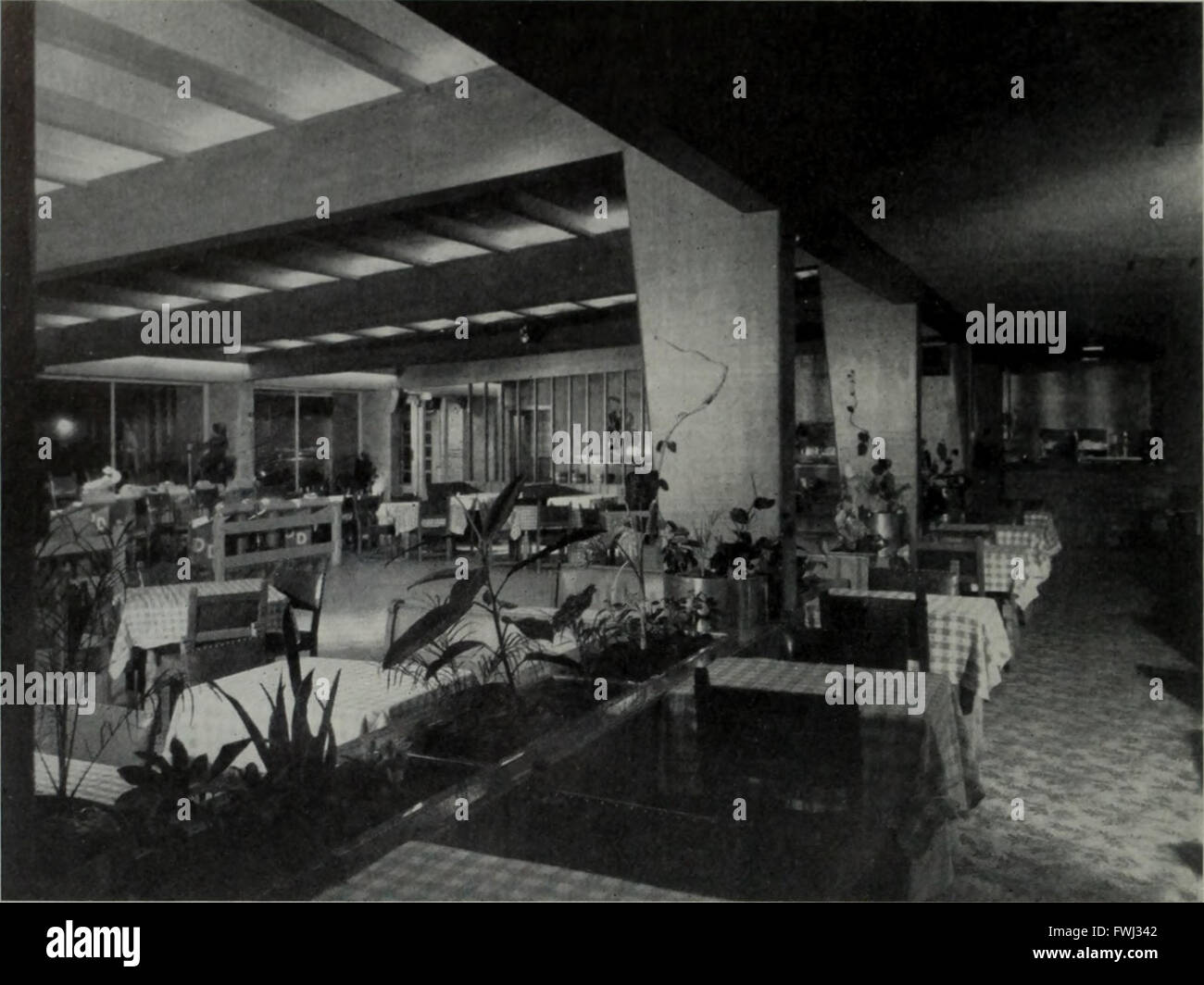 This 1947 edition focuses on the post-war developments in architecture ...