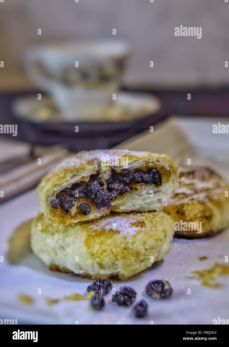 Eccles cake hi-res stock photography and images - Alamy