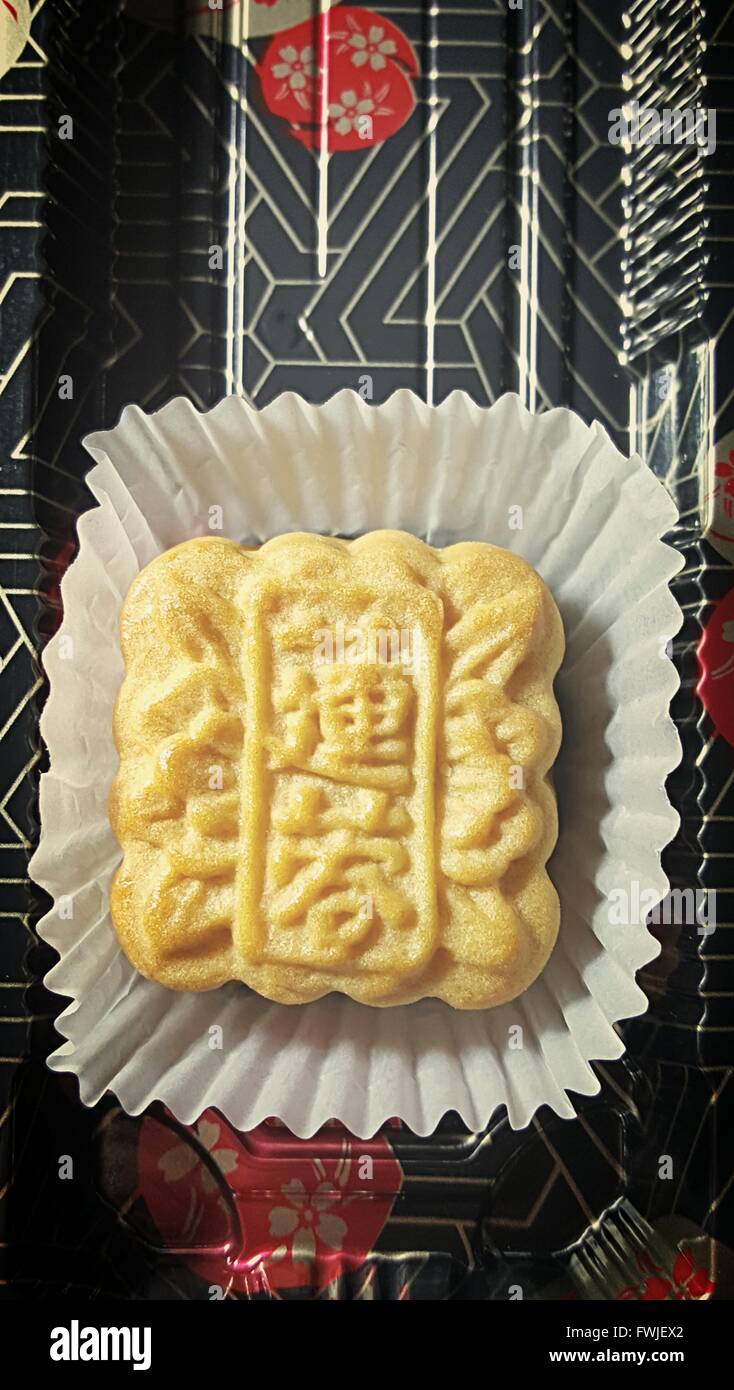 Mooncake Stock Photos & Mooncake Stock Images - Alamy