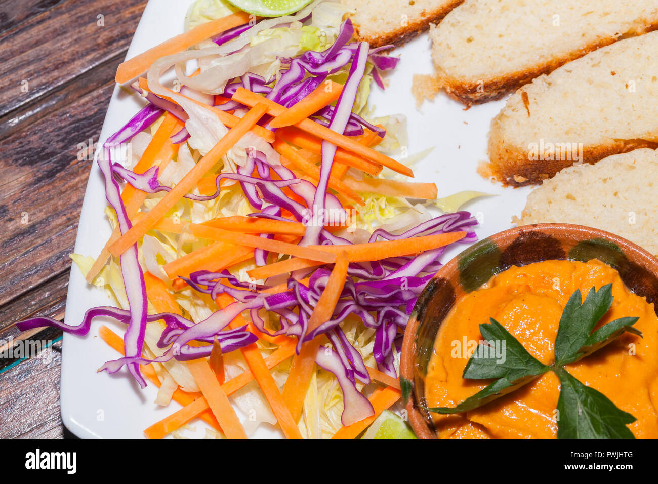 Vegetable salad chickpeas sesame hi-res stock photography and images ...