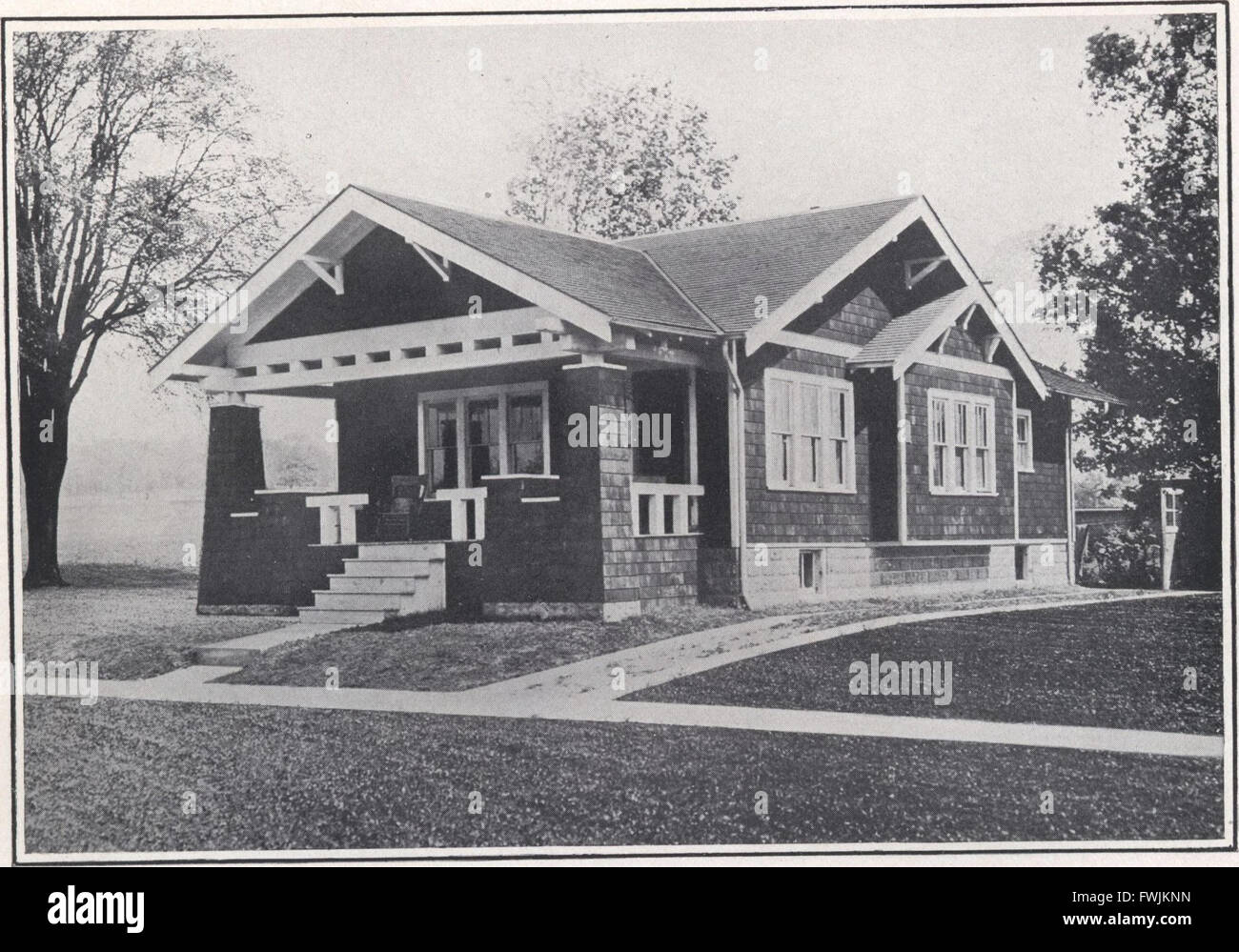 The 1922 catalog showcases ready-cut homes designed by Bennett ...