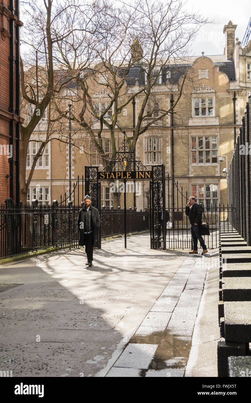 Holborn gate london hi-res stock photography and images - Alamy