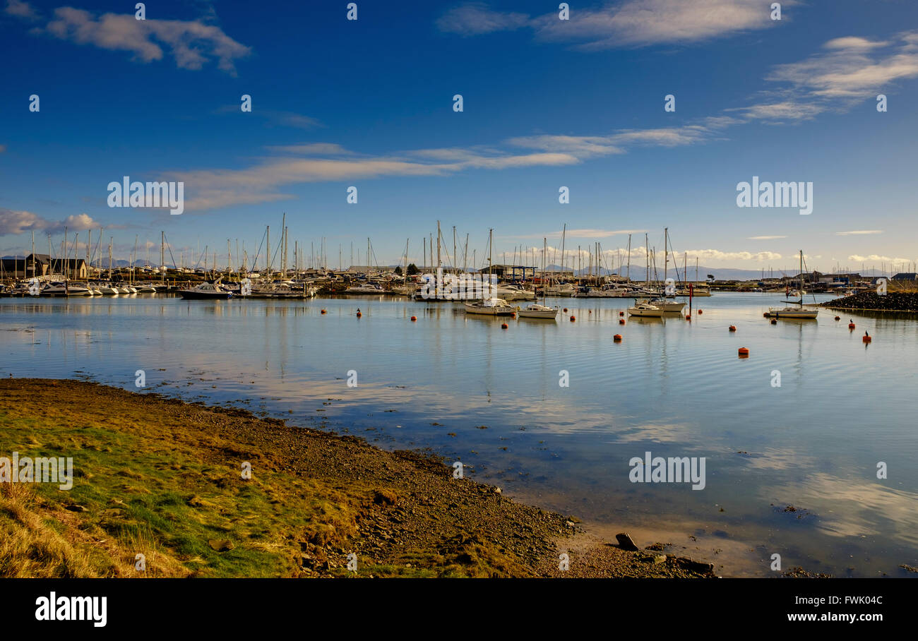 Pwllheli harbour hi-res stock photography and images - Alamy