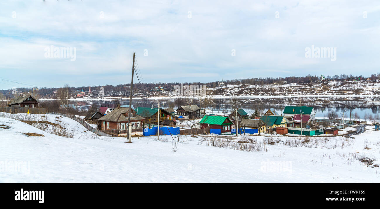 Volga river village hi-res stock photography and images - Alamy