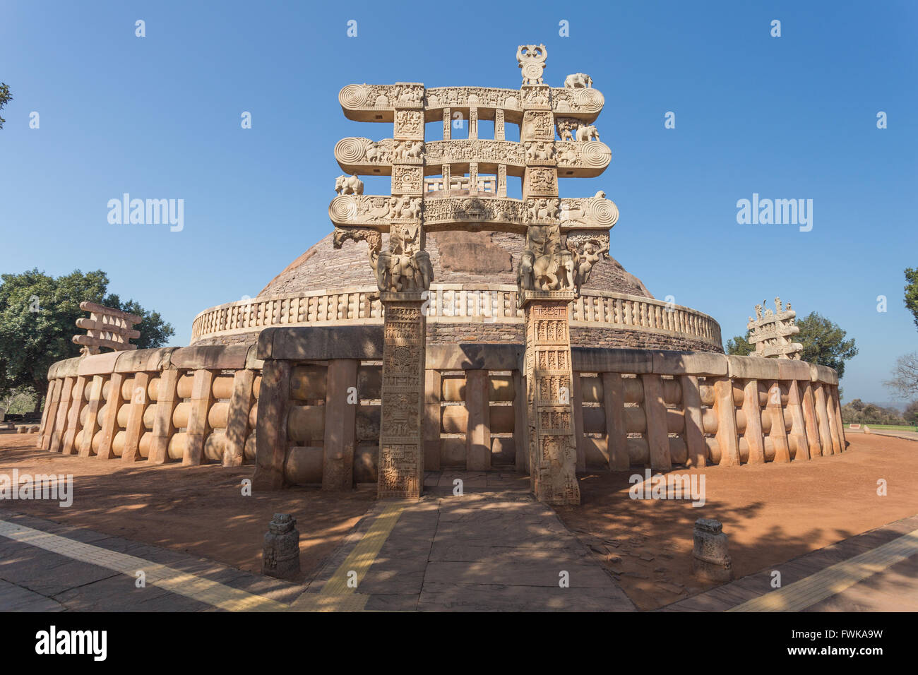 A view of the buddhist temple in Sanchi / India / UNESCO Stock Photo ...