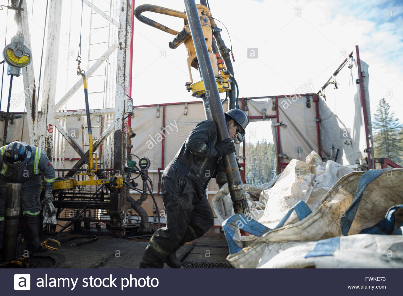 Drilling pipe hi-res stock photography and images - Alamy