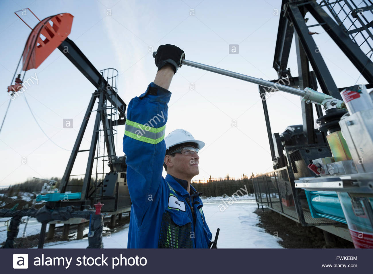 Oil rig drilling equipment hi-res stock photography and images - Alamy