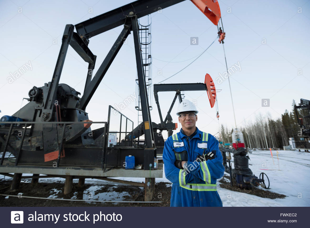 Portrait oil rig hi-res stock photography and images - Alamy