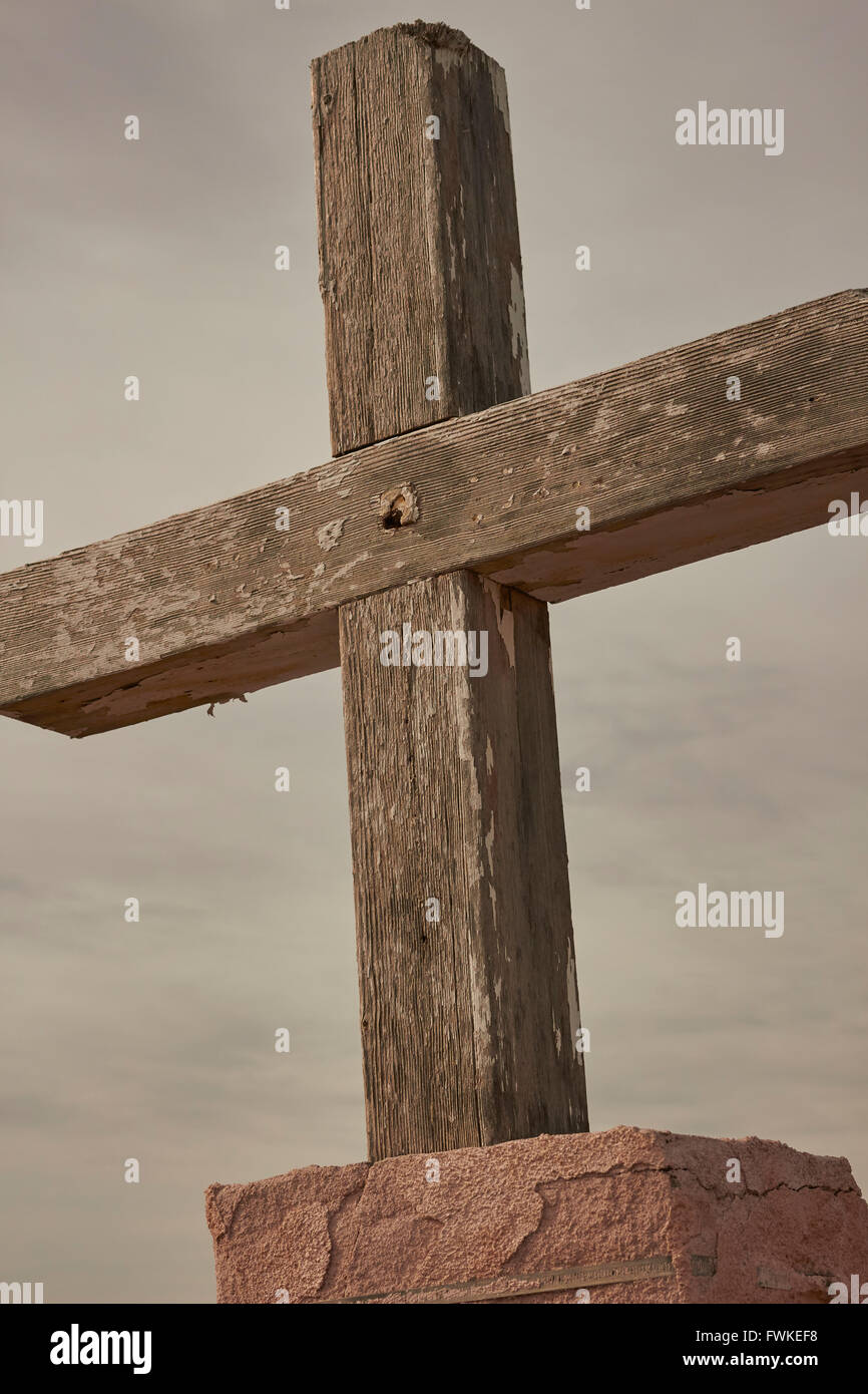 Outdoor crucifix hi-res stock photography and images - Alamy