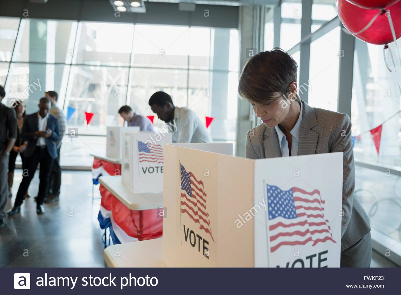 Person in polling booth hi-res stock photography and images - Alamy