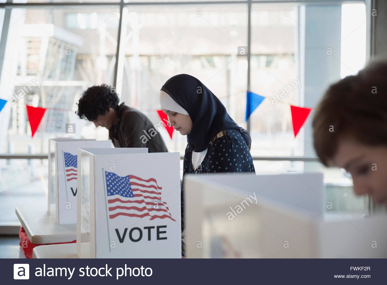 Flag hijab hi-res stock photography and images - Alamy