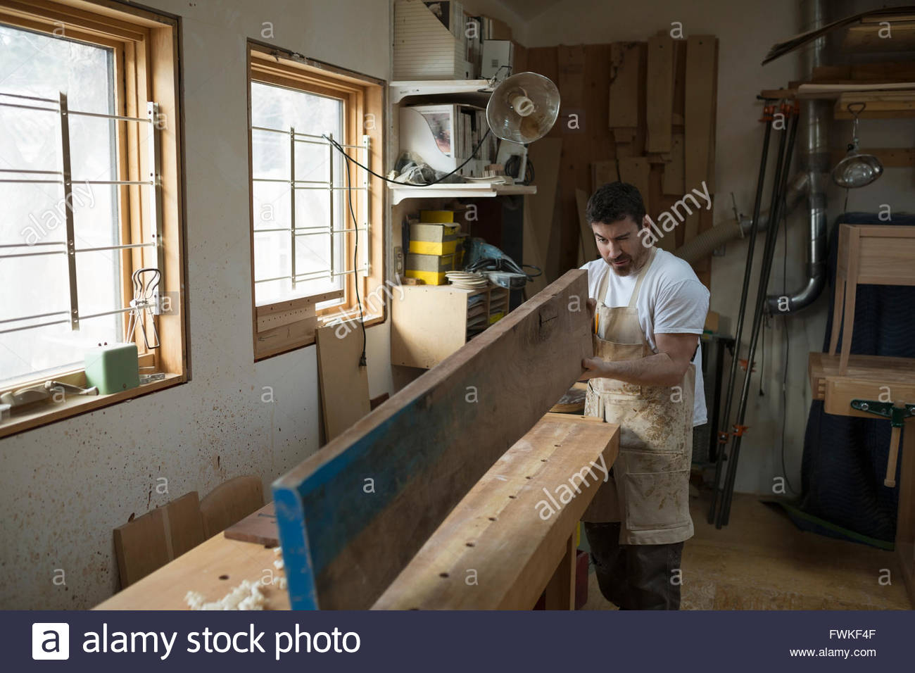 Piece wood plank hi-res stock photography and images - Alamy