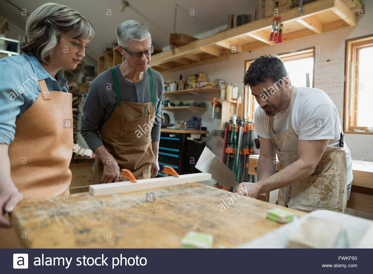 Carpenters working hi-res stock photography and images - Alamy