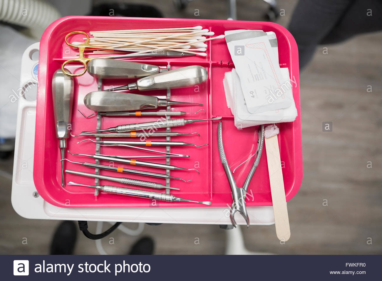 Surgical tool tray hi-res stock photography and images - Alamy