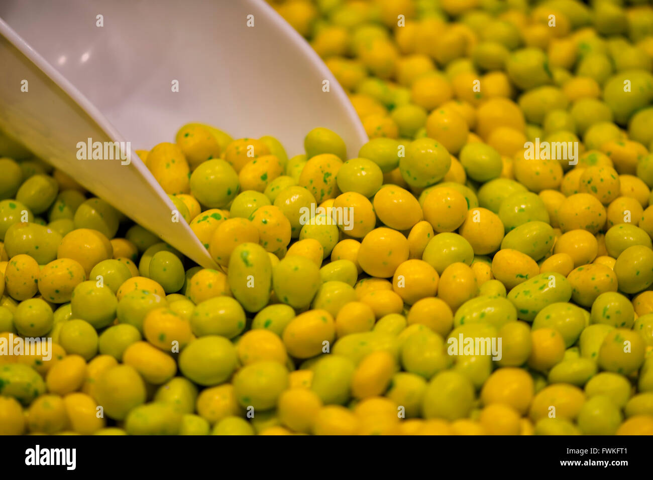 Colorful crystalline display hi-res stock photography and images - Alamy