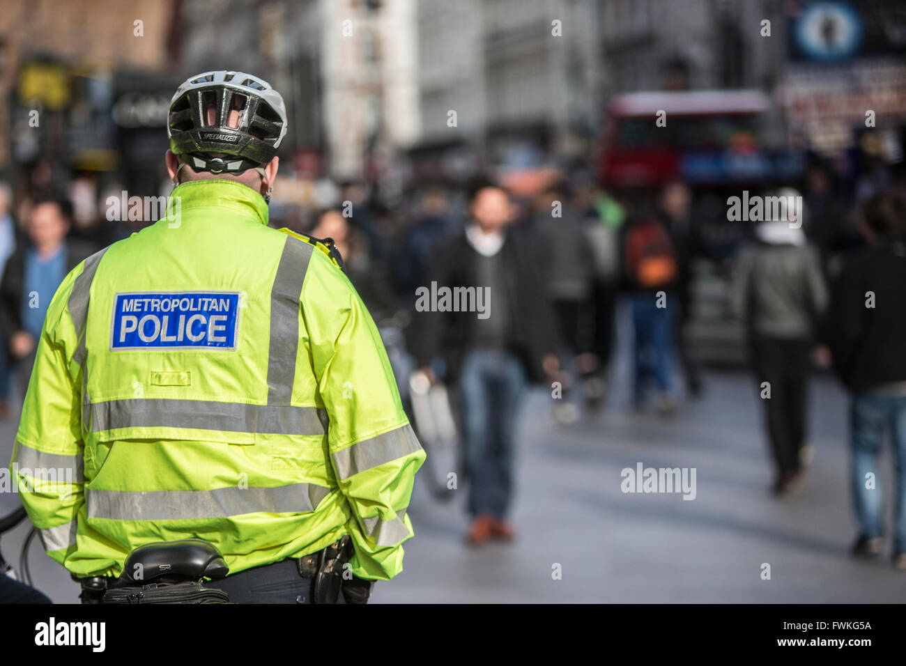 Uniform Police British Bobby Stock Photos & Uniform Police British ...