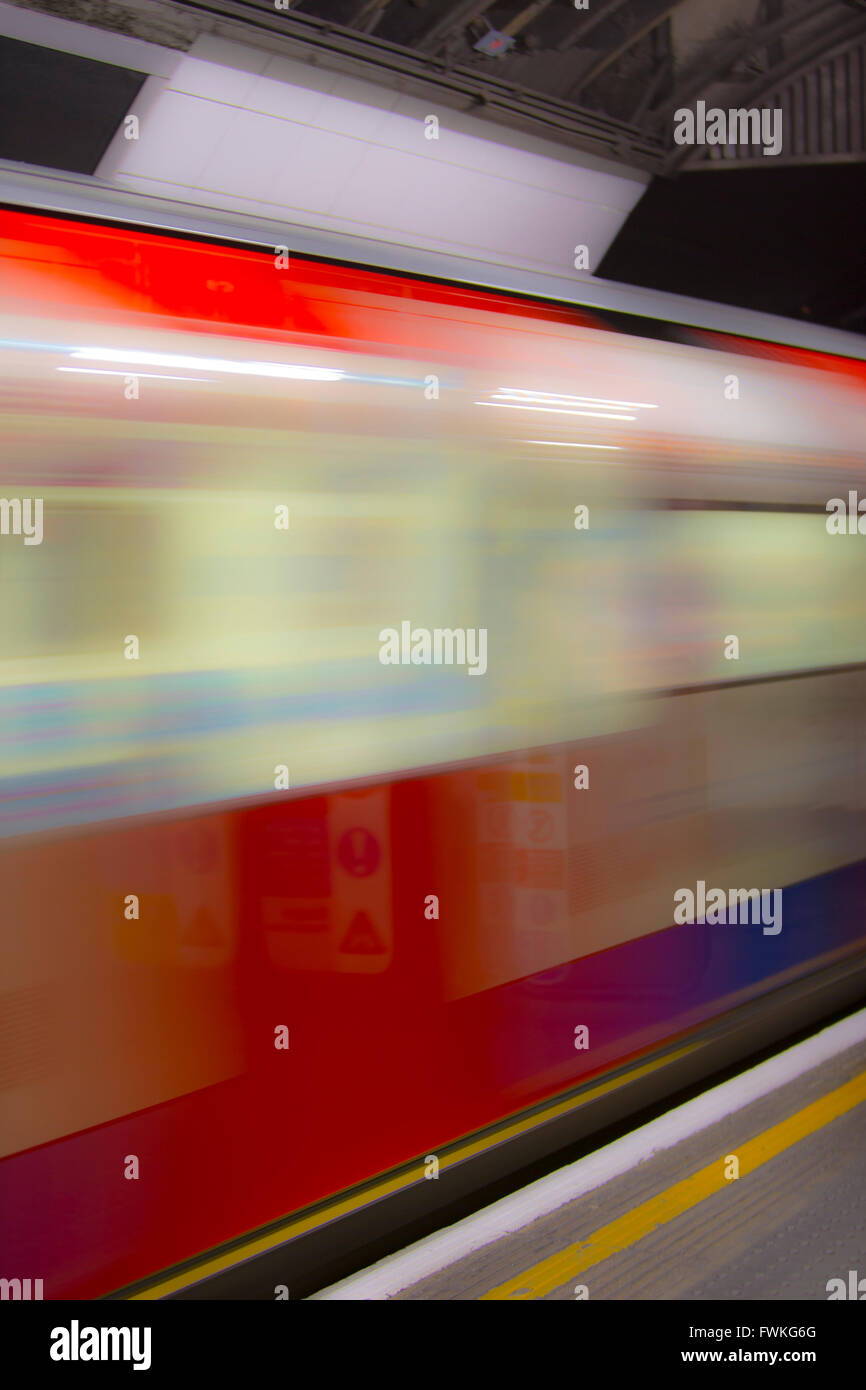 Tube trains hi-res stock photography and images - Alamy
