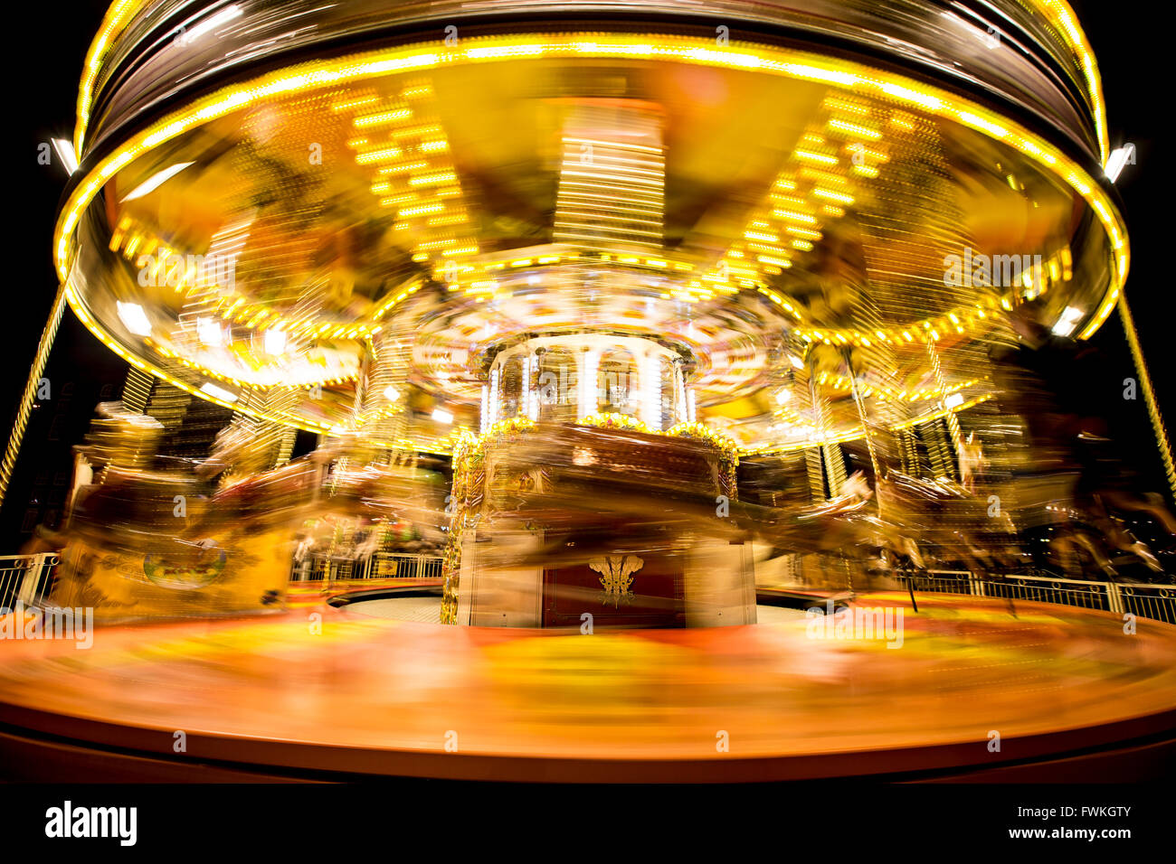 Merry Go Rounds Stock Photos & Merry Go Rounds Stock Images - Alamy