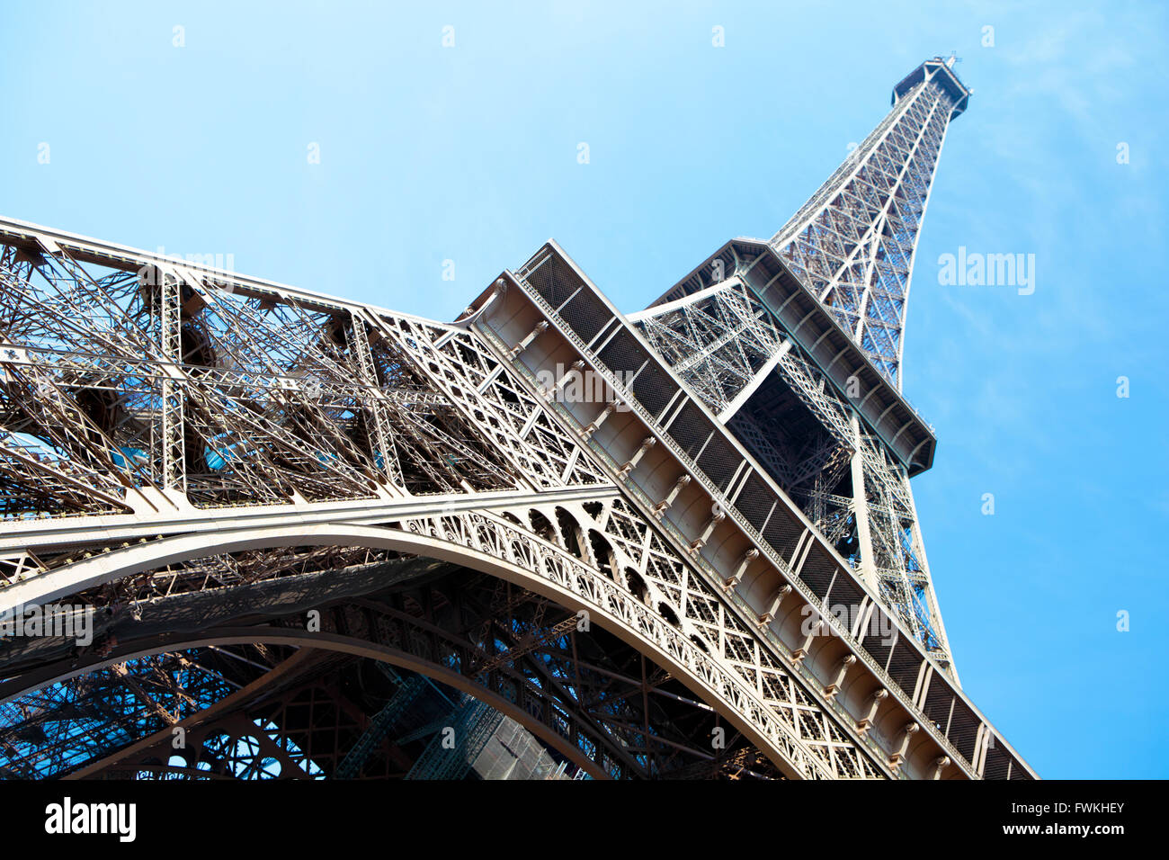 Angled upwards hi-res stock photography and images - Alamy