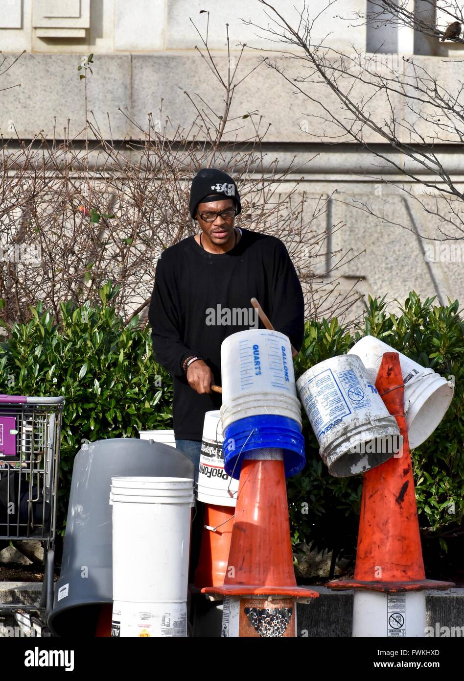 Bucket man hi-res stock photography and images - Alamy