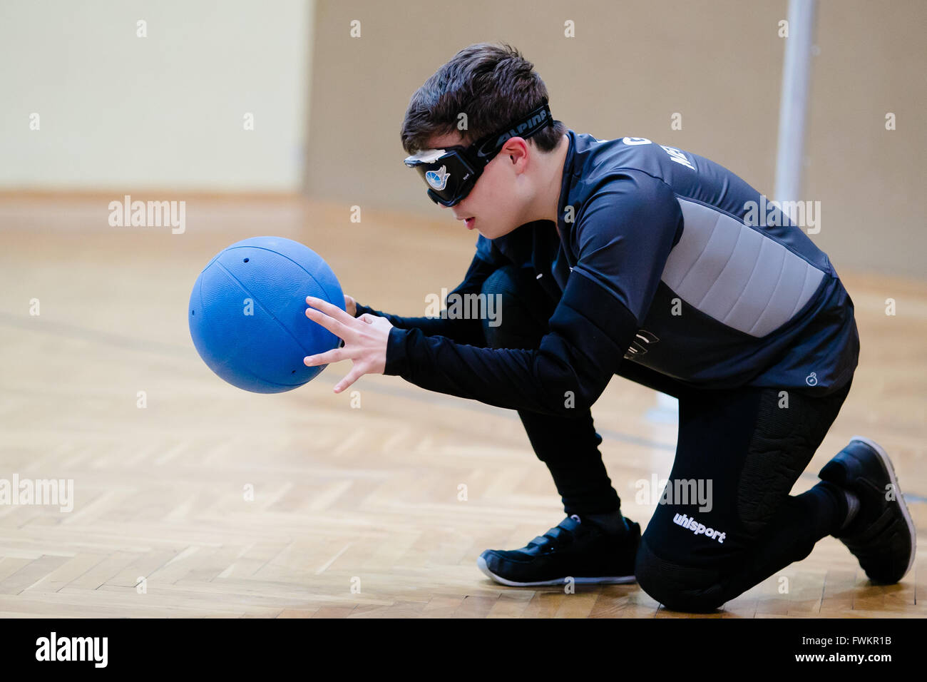 Goalball visually impaired people hi-res stock photography and images ...