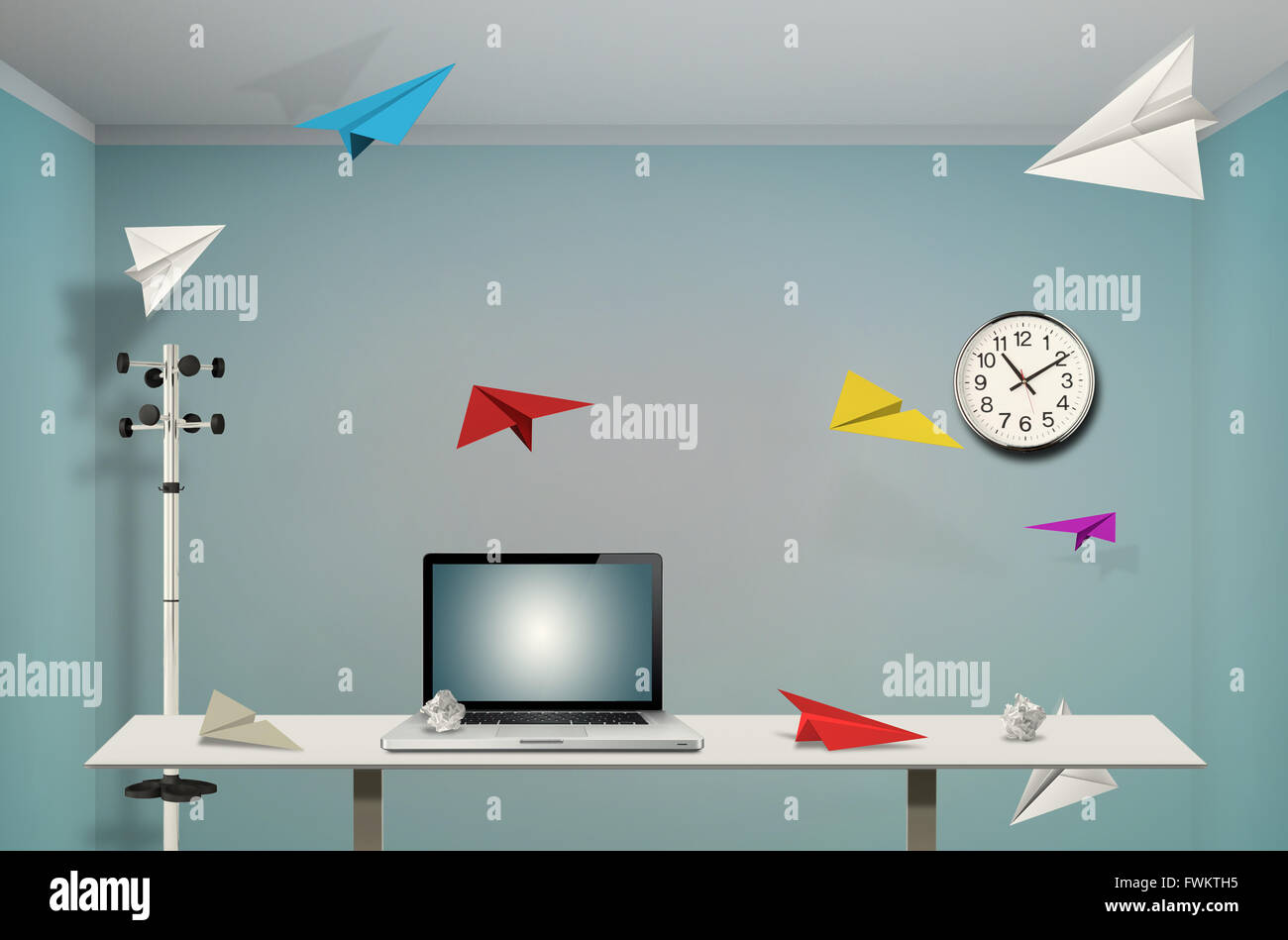 Paper Airplane Italy High Resolution Stock Photography and Images - Alamy