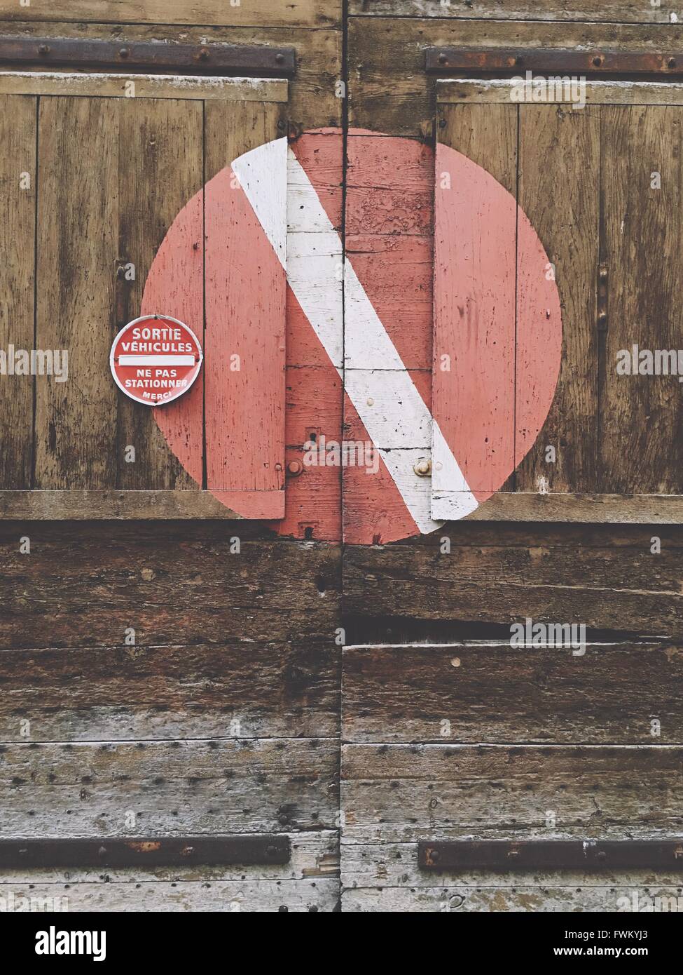 Do Not Enter Sign Door High Resolution Stock Photography and Images - Alamy