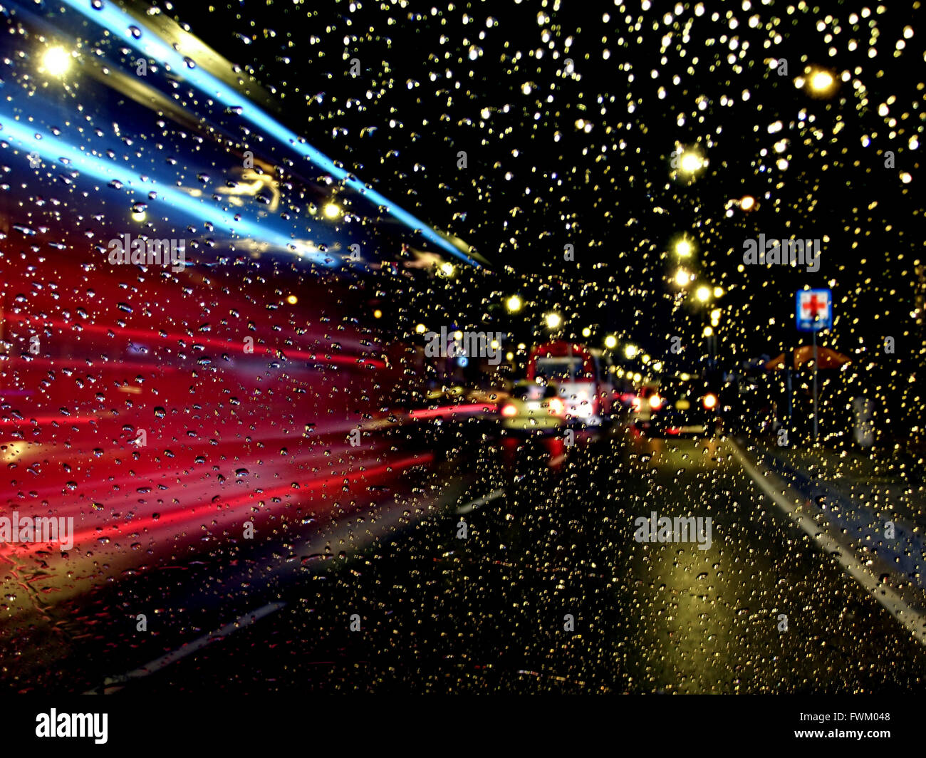 Car water windshield hi-res stock photography and images - Alamy