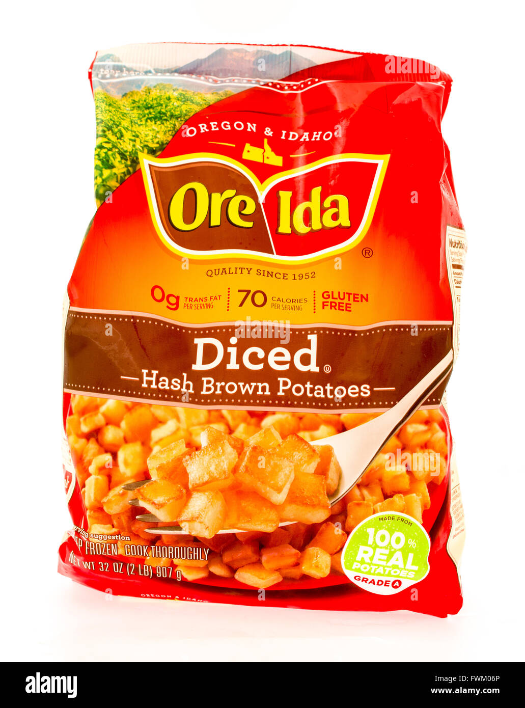 Winneconne, WI - 29 August 2015: Bag of Ore Ida diced hash browns, made ...