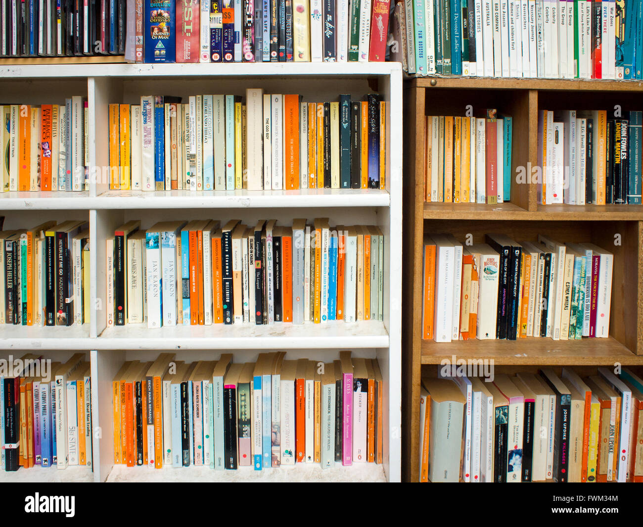 Row Of Books On Shelf High Resolution Stock Photography and Images - Alamy
