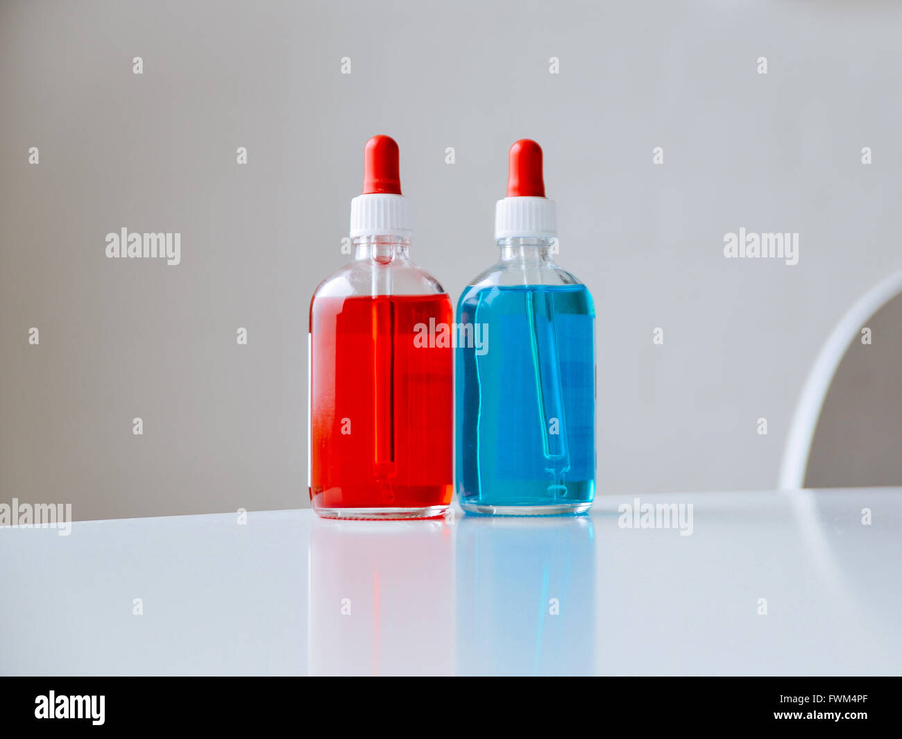 Bottle red liquid hi-res stock photography and images - Alamy