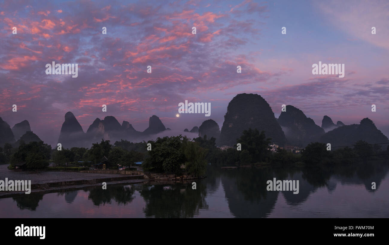 Guangxi Guilin scenery of Yangshuo,in China Stock Photo - Alamy