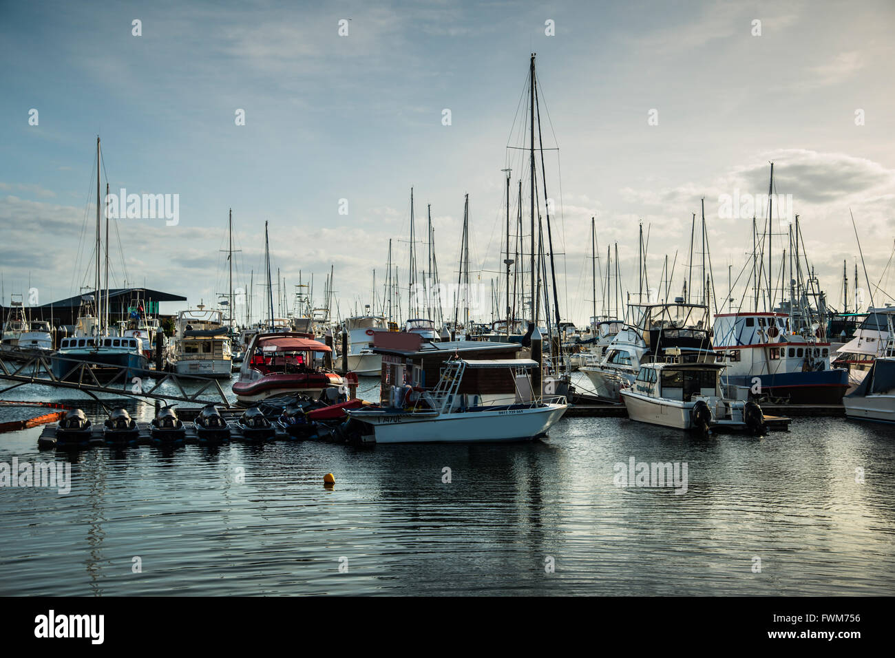 Cairns wharf hi-res stock photography and images - Alamy