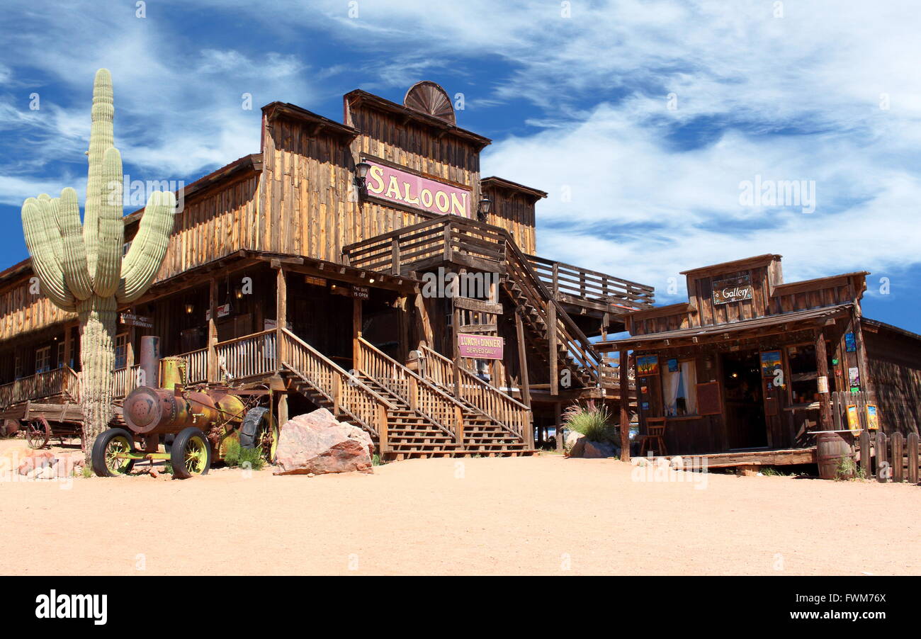 Cowboy Town – Old Wild West desert cowboy town with cactus and saloon ...
