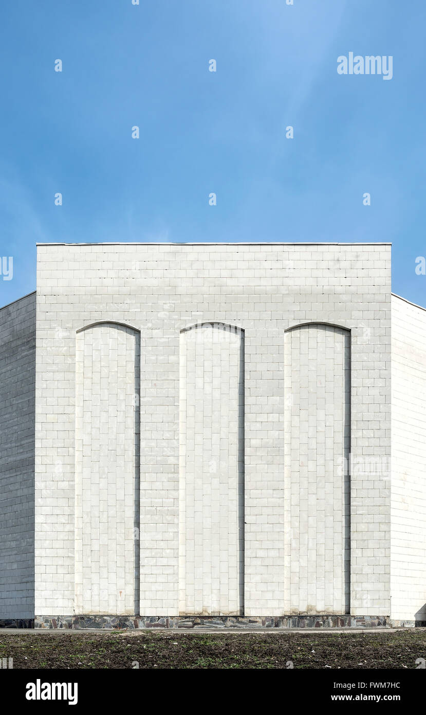Minimalist architecture exterior hi-res stock photography and images ...