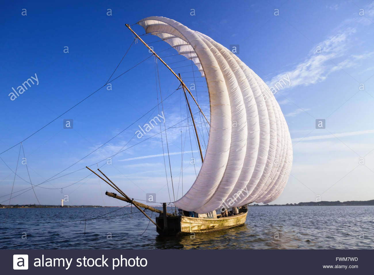 Japan Fishing Boat Stock Photos & Japan Fishing Boat Stock Images - Alamy
