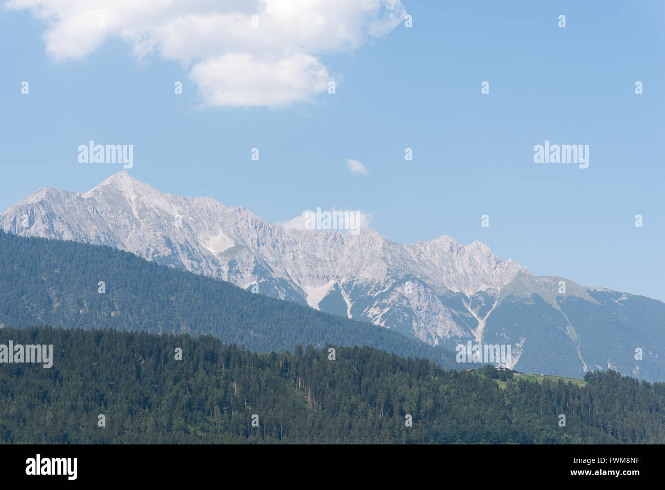 Beautiful mountain view hi-res stock photography and images - Alamy
